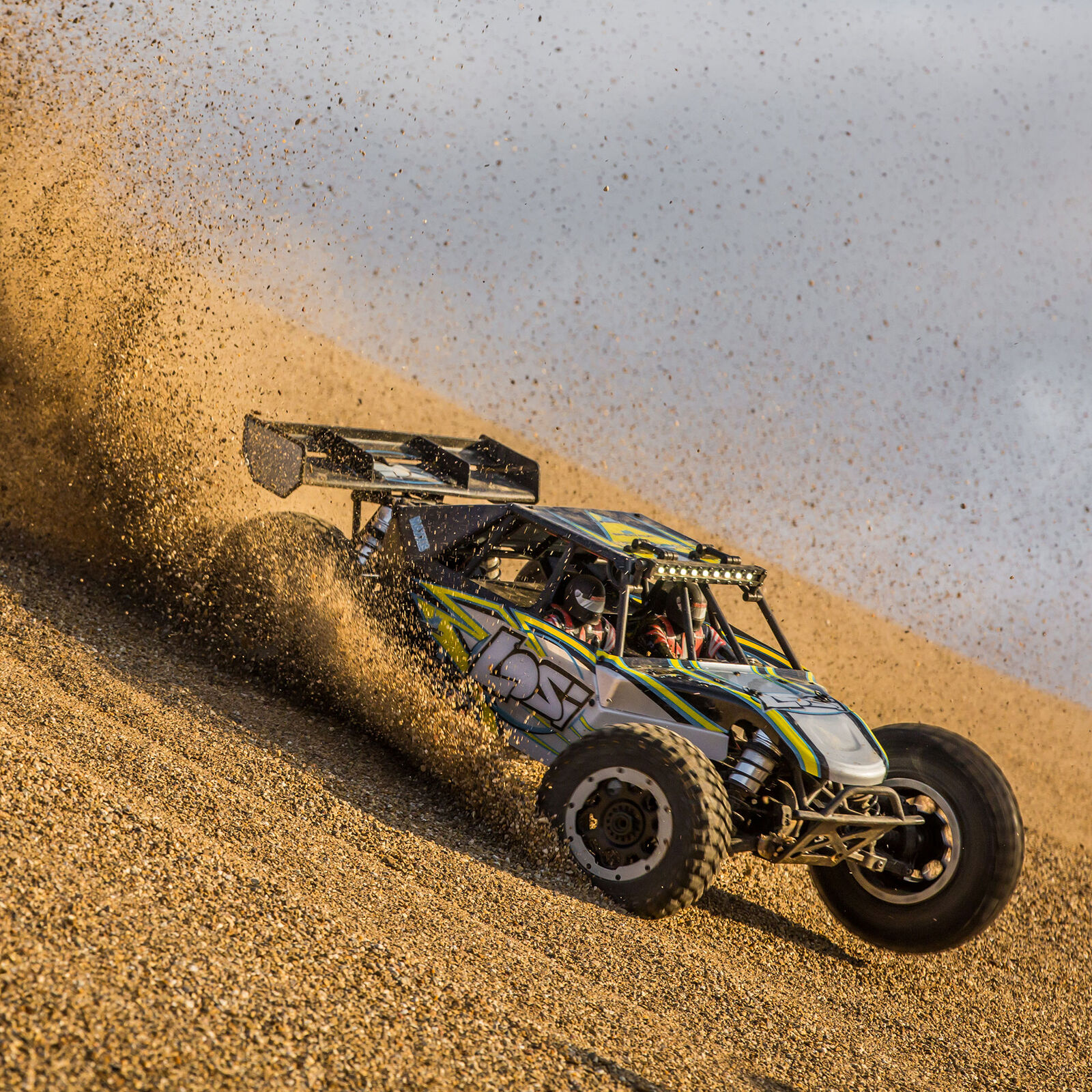 1/5 DBXL-E 4WD Brushless Desert Buggy RTR with AVC, GreyGREY | Losi | Losi