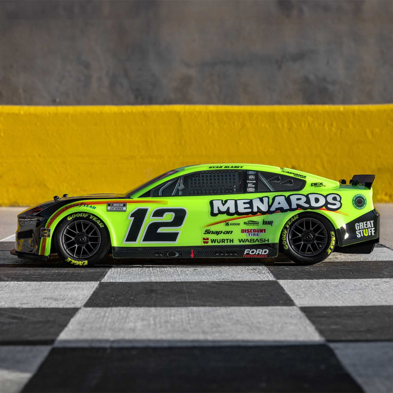 1/12 NASCAR RC Race Car Ryan Blaney No. 12 2024 Menards Ford Mustang 2S ...