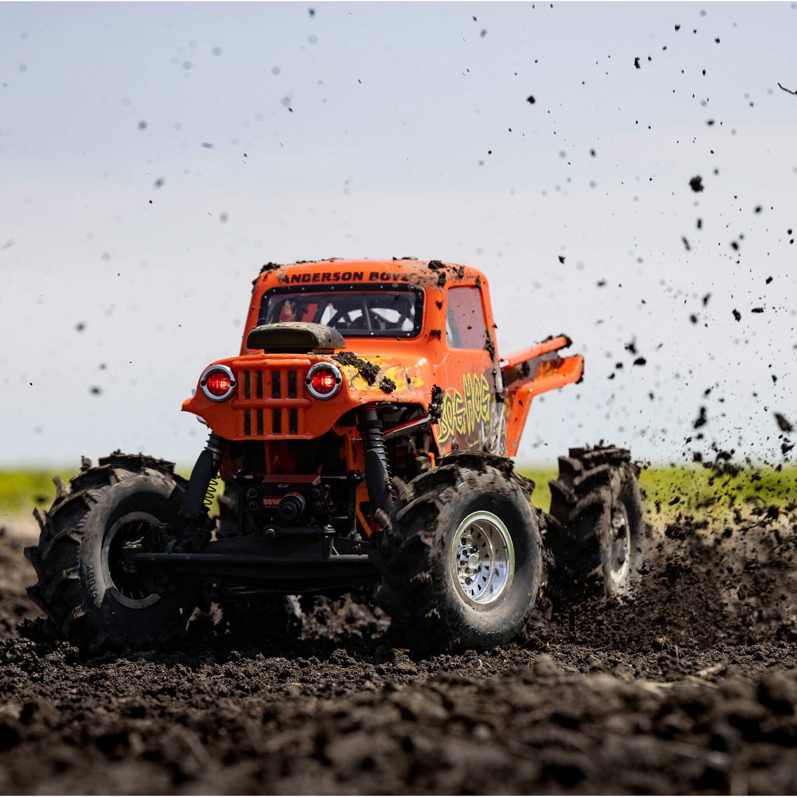 1/8 LMT Mega Truck Bog Hog 4S 4X4 RTR Brushless Mega Truck, Orange ...